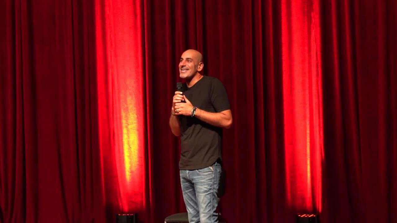 קובי מימון - אזעקה - פורטל סטנדאפיסט